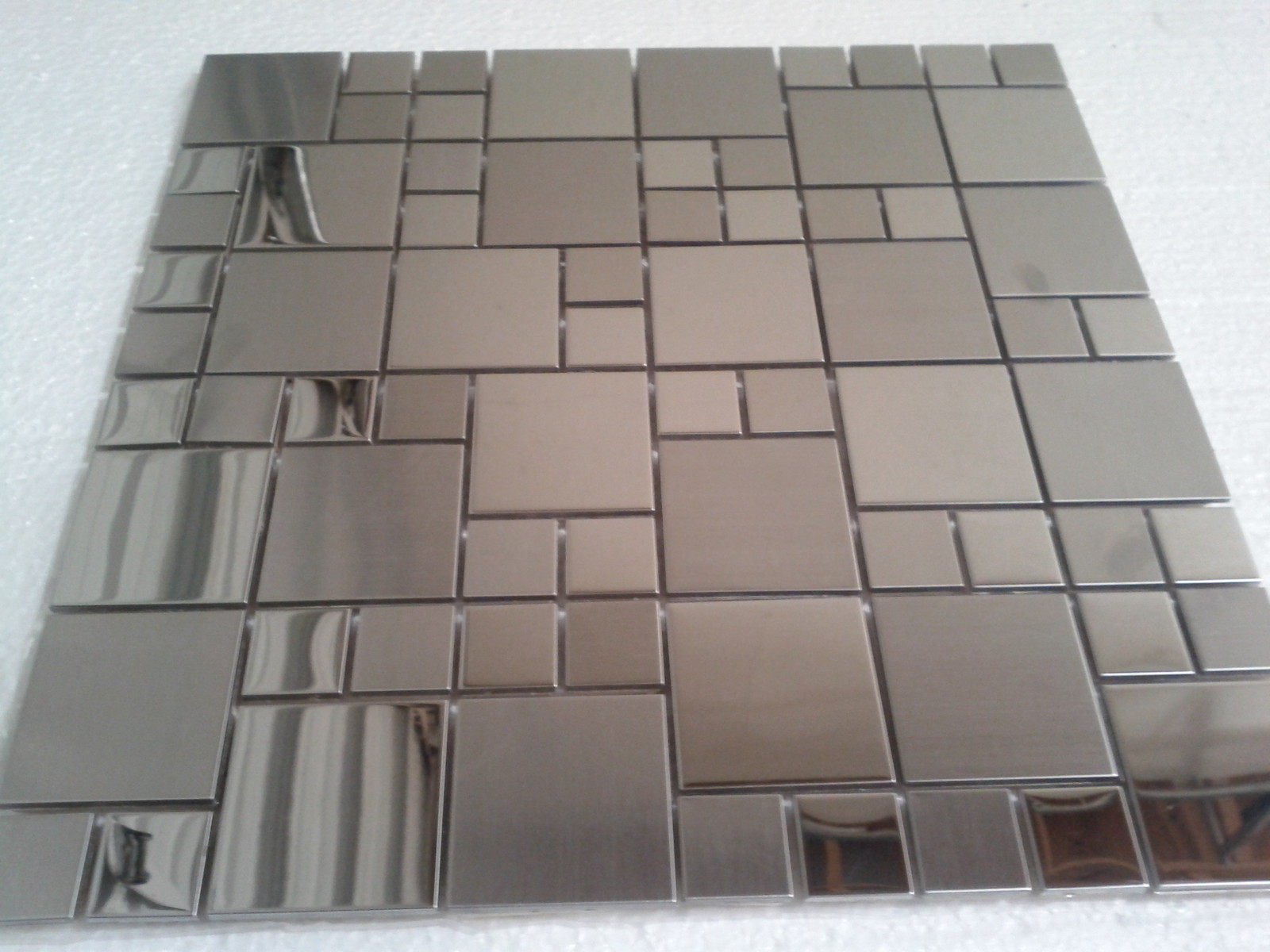 Stainless Steel Backsplash Squares - MedallionsPlus.com - Floor ...